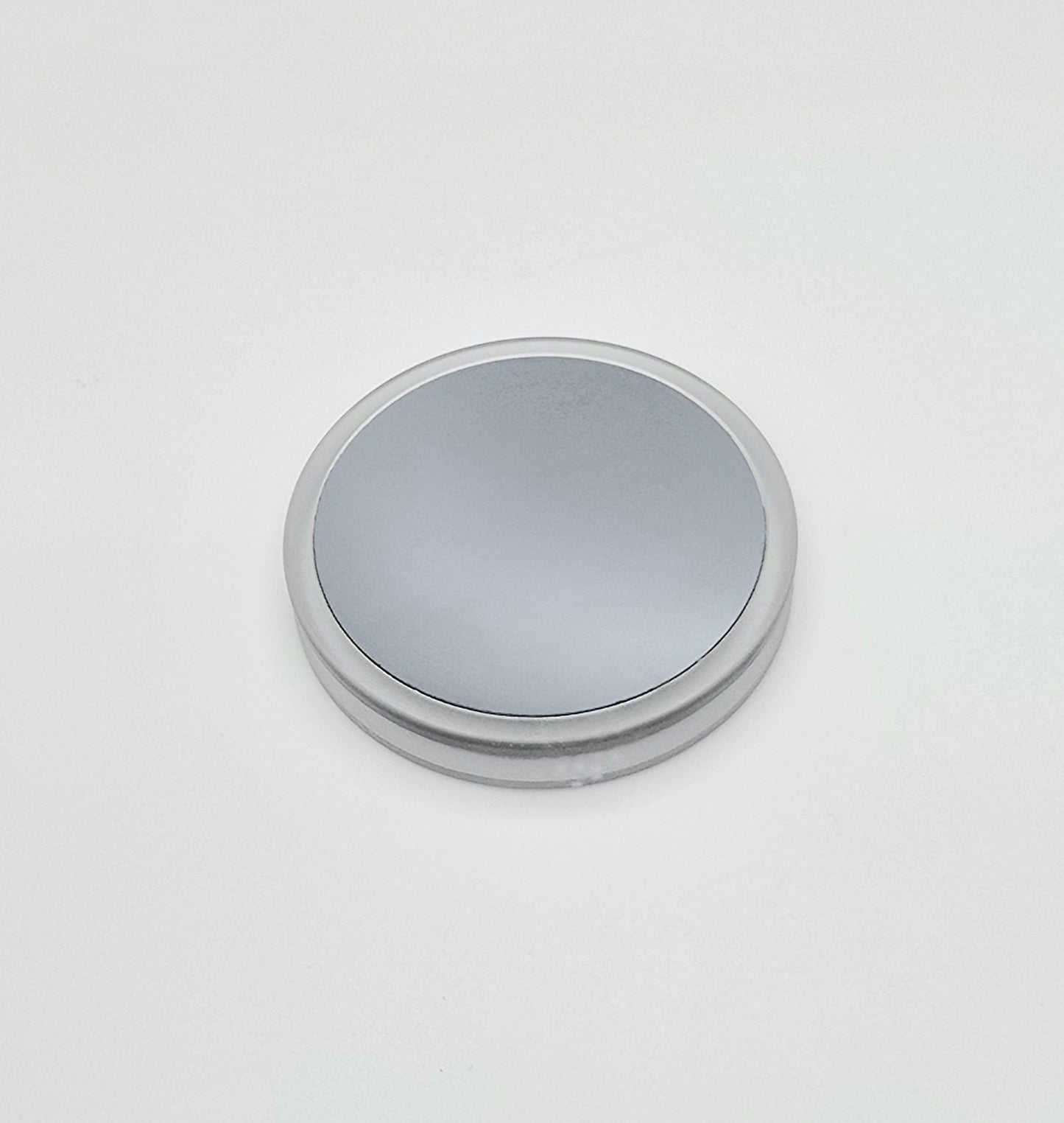 Bruker-Compatible Zero-Background Sample Holders – KS Analytical Systems