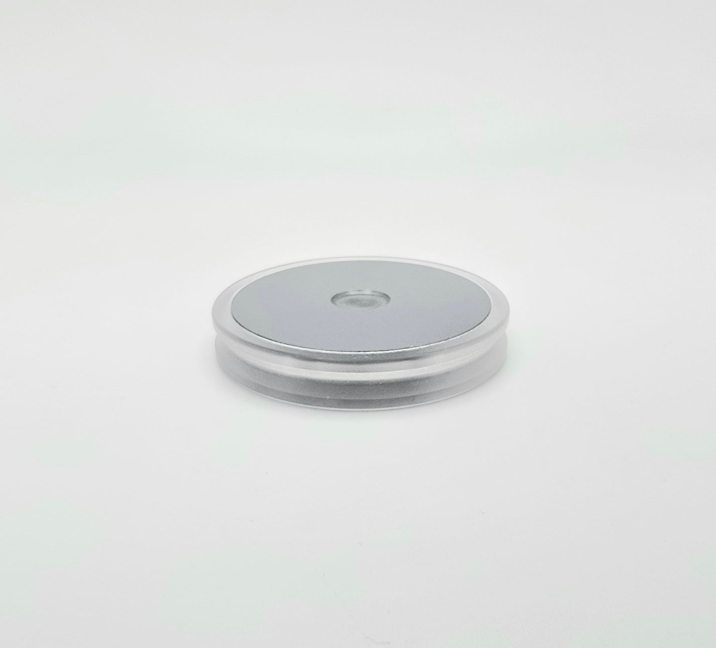 Bruker-Compatible Zero-Background Sample Holders With Well – KS Analytical Systems