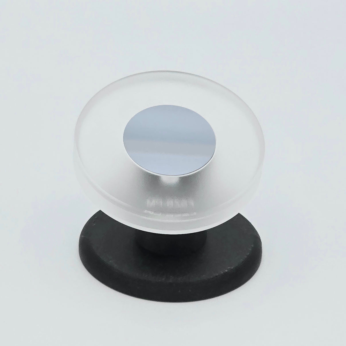 Bruker-Compatible Zero-Background Sample Holders – KS Analytical Systems